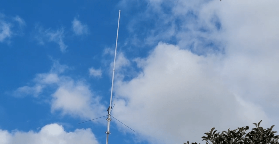 9 Best CB Base Station Antennas On The Market [Reivew 2024]